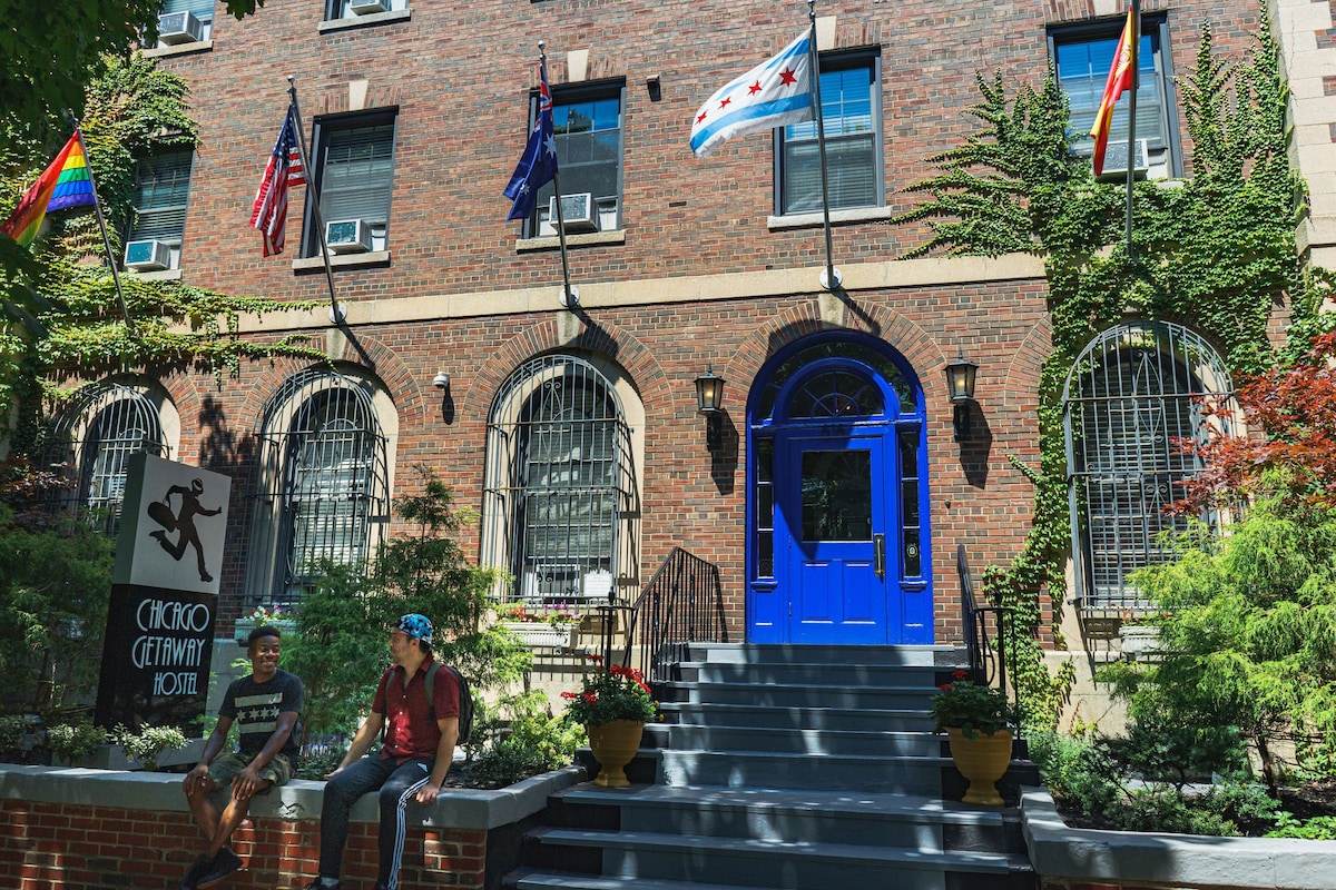 Chicago Getaway Hostel: New 2026 Review, Photos & Map